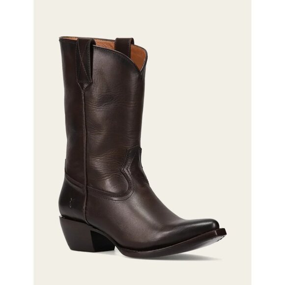 Frye | Shoes | Frye Sacha Pullon Boot In Chocolate Size Us | Poshmark